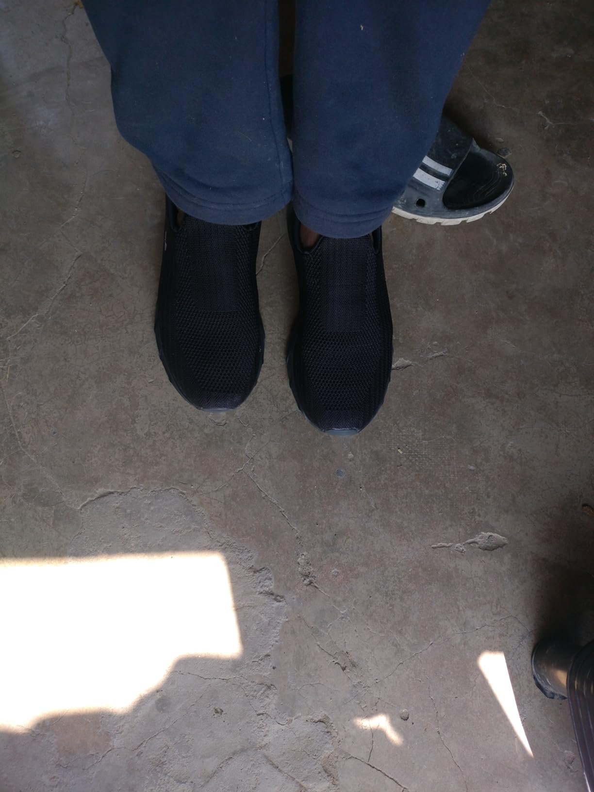 Buy Campus Men's DEXTOR BLK Walking Shoes - 6UK/India 6G-867 at Amazon.in