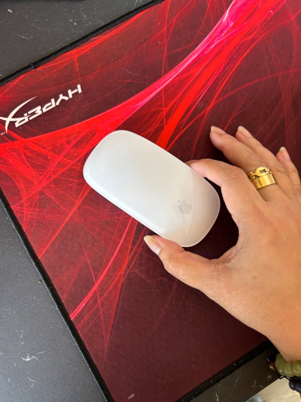 Apple Magic Mouse: Bluetooth, rechargeable. Works with Mac or iPad ...