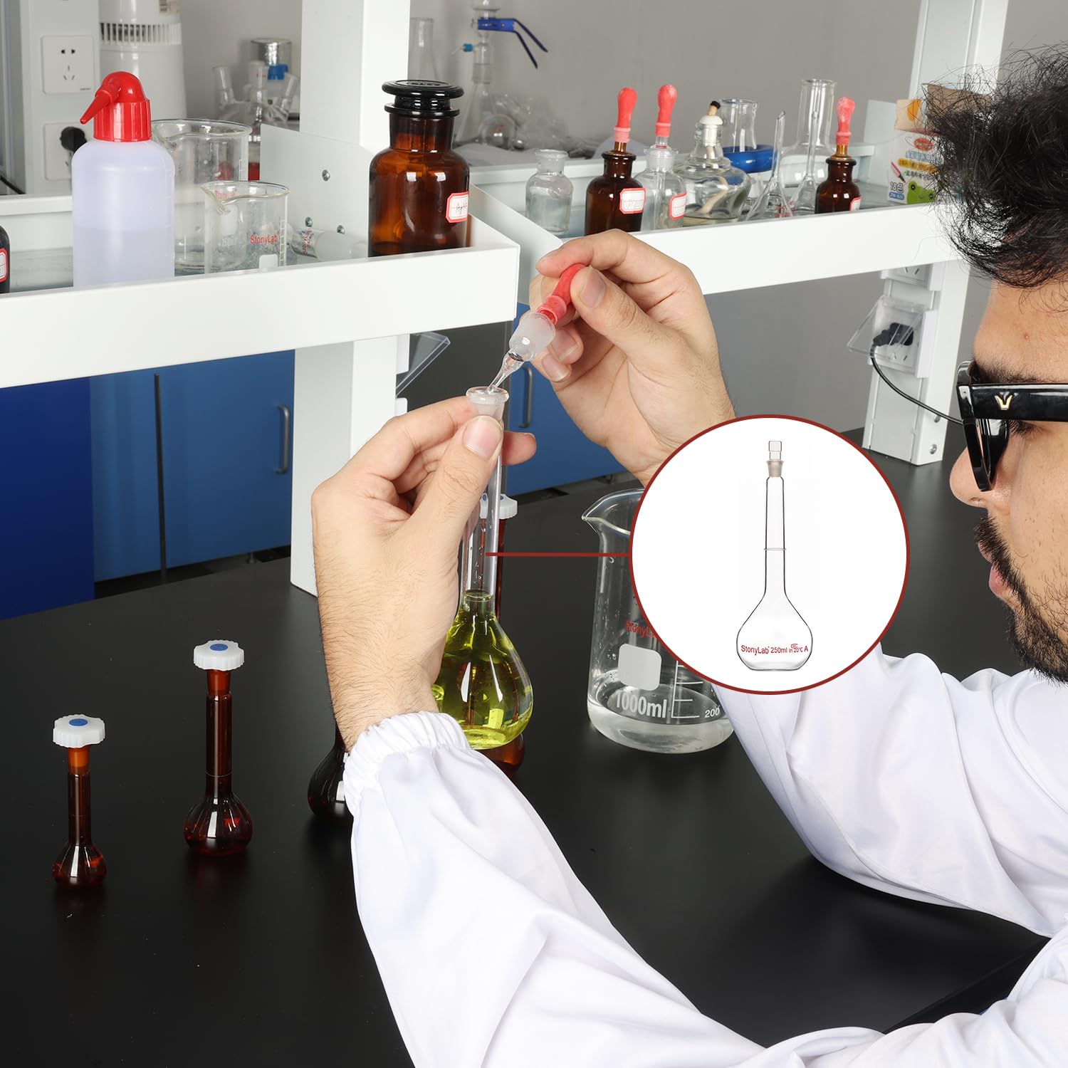 Snapklik.com : Stonylab Glass Volumetric Flask Class A