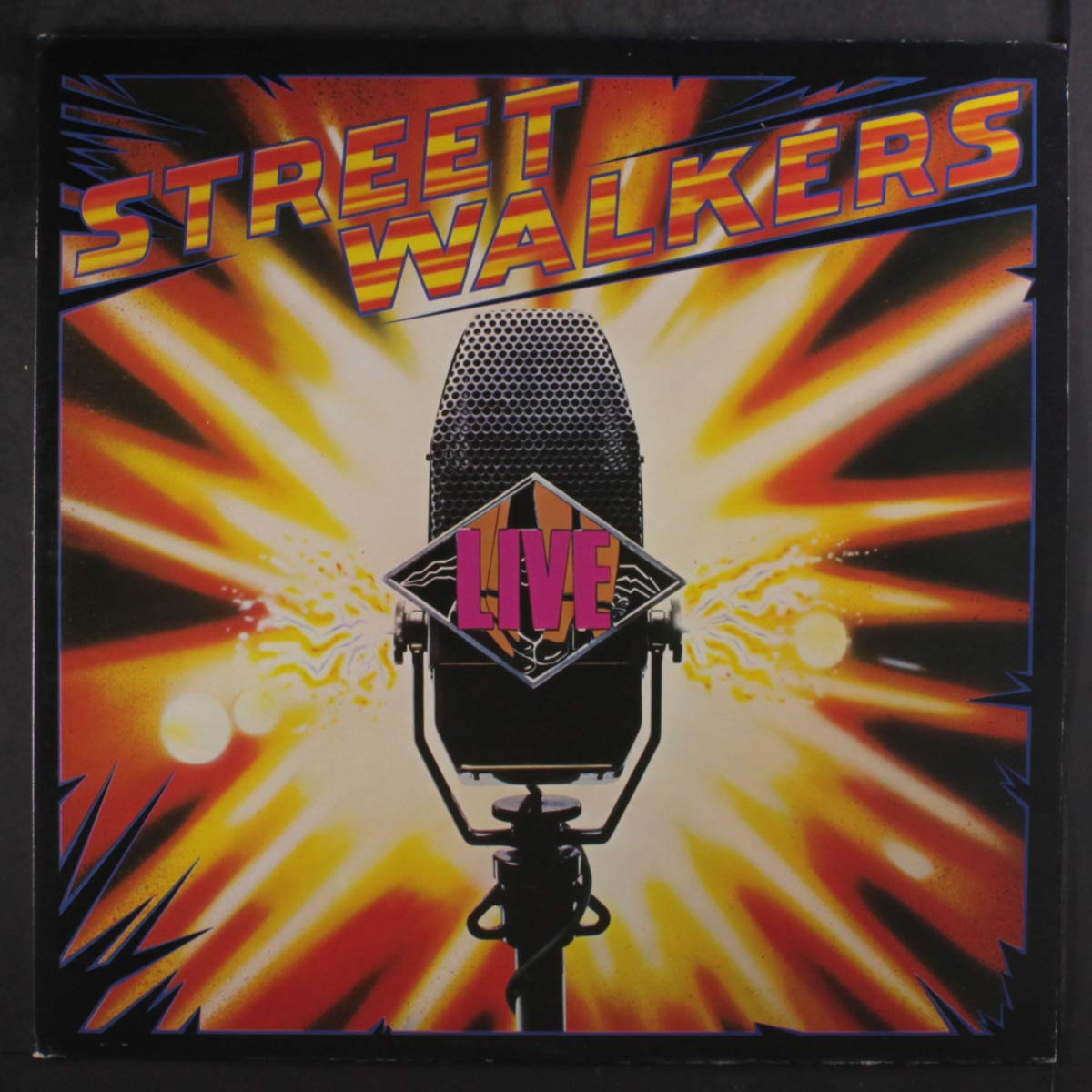 Amazon.com: Live: CDs & Vinyl