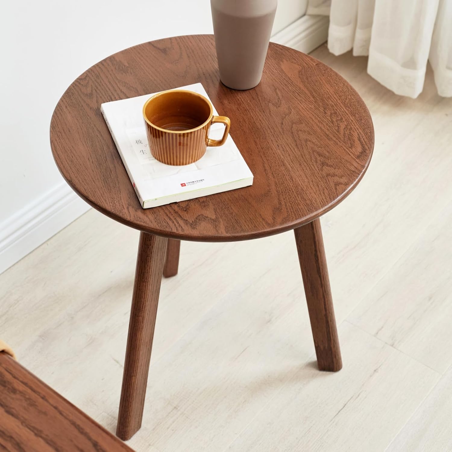 Amazon.com: Wayshome 100% Solid Oak Round Side Table, Small Side Table ...