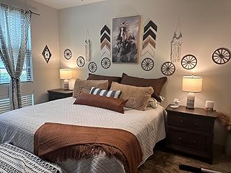 Amazon.com: 8 Pieces Wooden Wagon Wheel Wall Decor 10 Inches Old ...