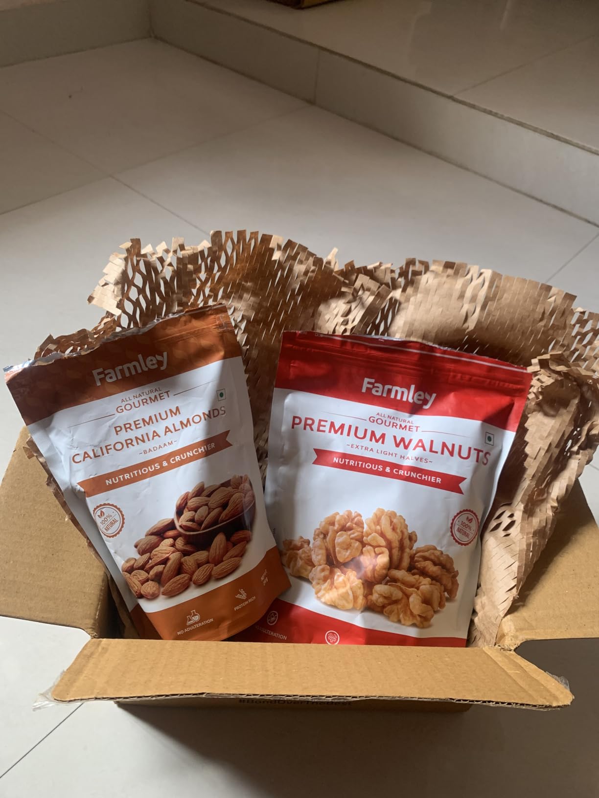 Farmley Premium Almond 250 g And Makhana 250 g Mix Dry Fruit Combo Pack ...