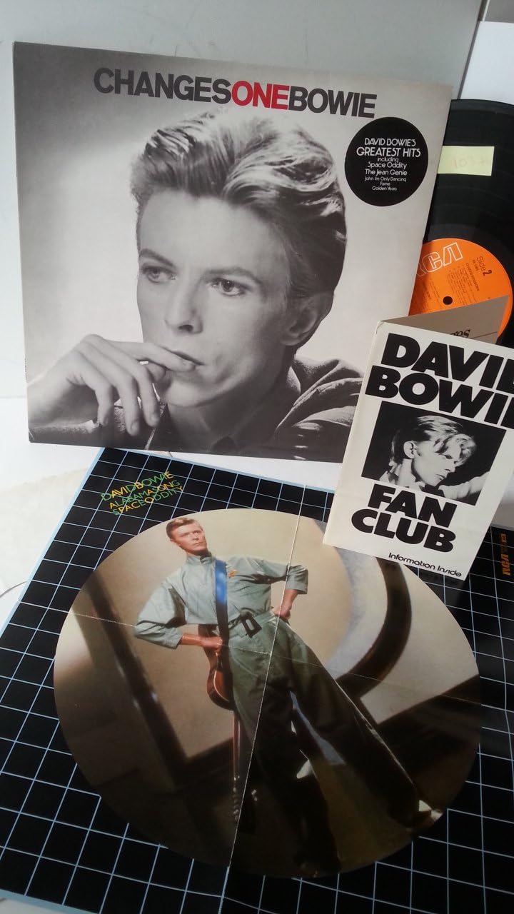 DAVID BOWIE changesonebowie, RS 1055, fan club flyer and space oddity poster by DAVID BOWIE ...