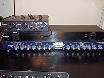 Amazon.com: Furman M-8X2 Merit Series 8 Outlet Power Conditioner and ...