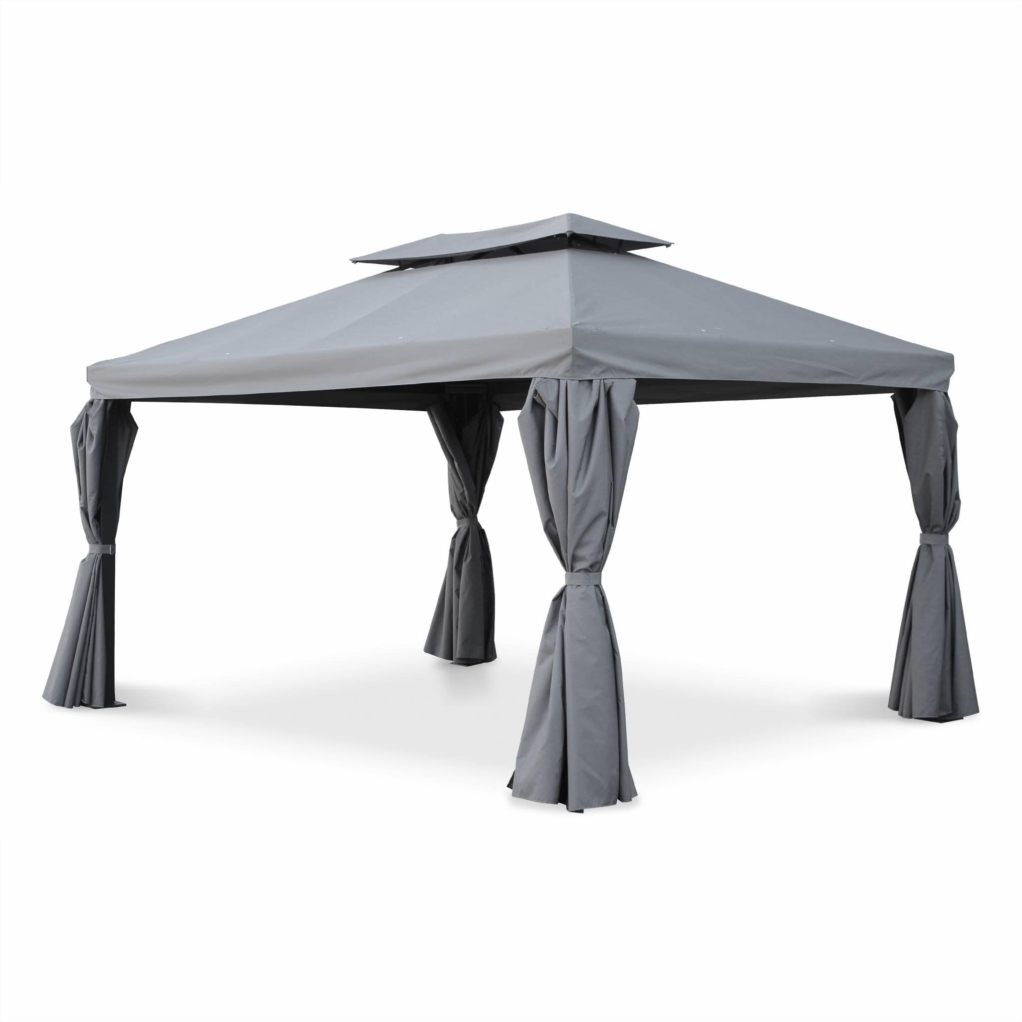 Alice Garden Pergola