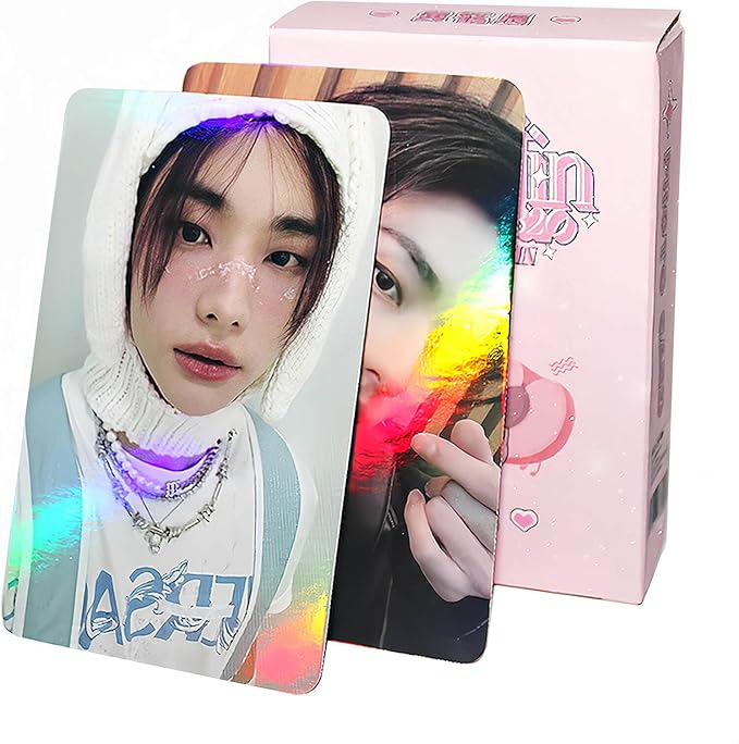 Amazon.com: PYAJUU Hyunjin Photocards Stray Kids Hyunjin Laser ...