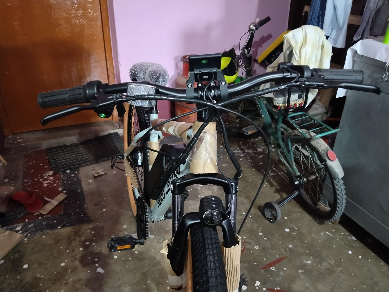 Hero Lectro Y3 27.5T Single Speed Electric Cycle | 250W Motor | 7.8Ah ...