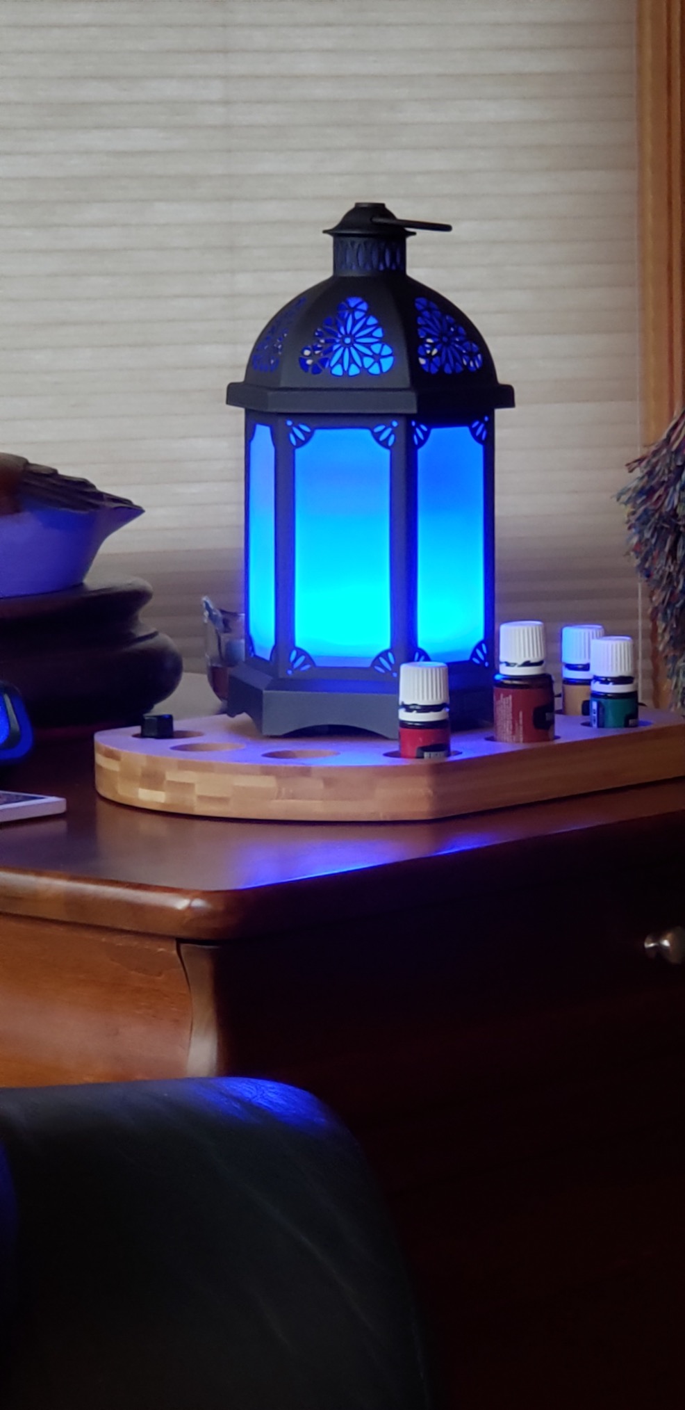 Amazon.com: Essential Oil Diffuser Stand - Wooden Rectangular Stand ...