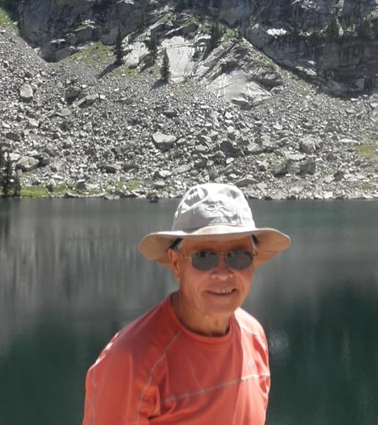 American Ways: A Guide for Foreigners in the United States: Althen ...