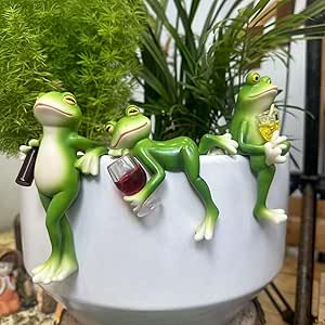 Amazon.com : JWShang Set of 3 Tipsy Frog Figurines Plant Decorations ...