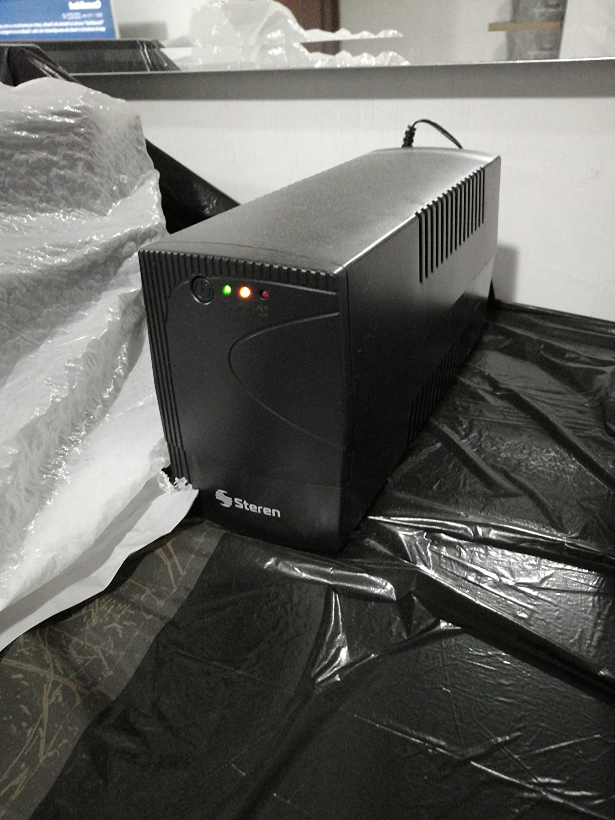 STEREN No Break (UPS) de hasta 30 min de Respaldo, 600 VA : Amazon.com ...