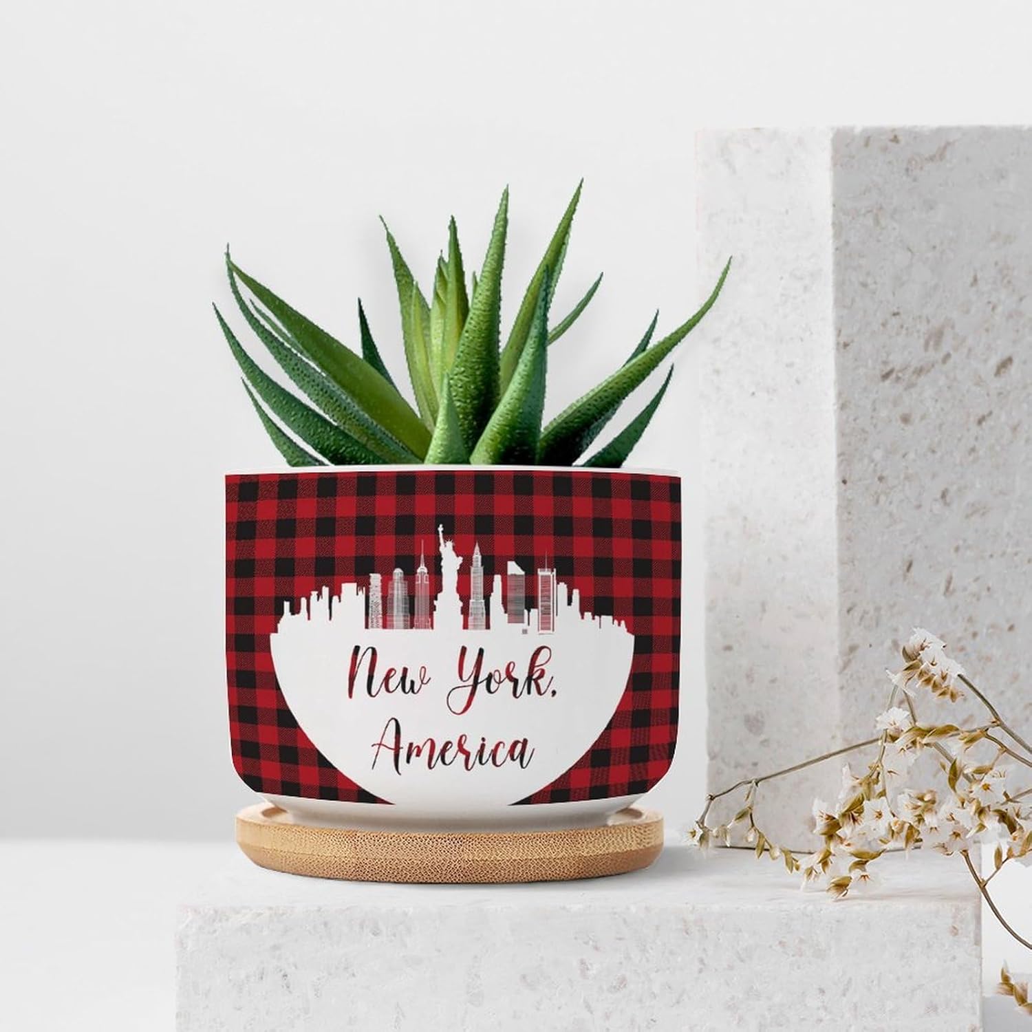 Amazon.com: DecStic America New York Planter Ceramic Country World ...
