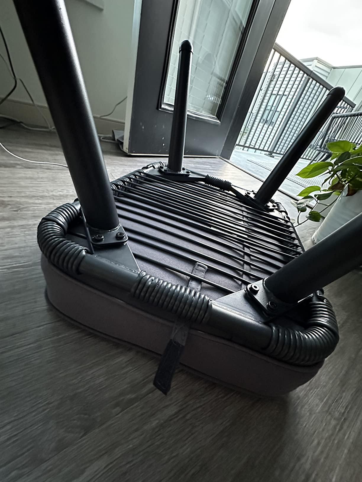 $75/mo - Finance PHI VILLA 4 Piece Outdoor Swivel Rocker Chairs Set ...