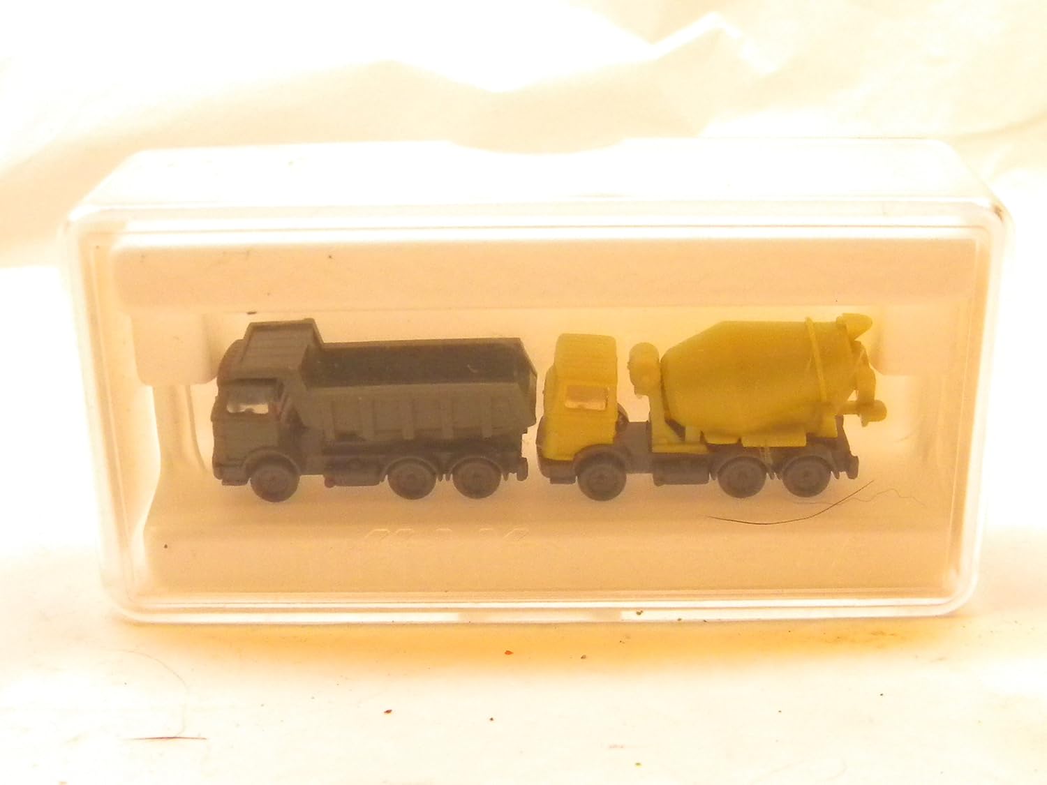 Amazon.com: Marklin 8918 2 Pack Truck Set - Z Scale : Everything Else