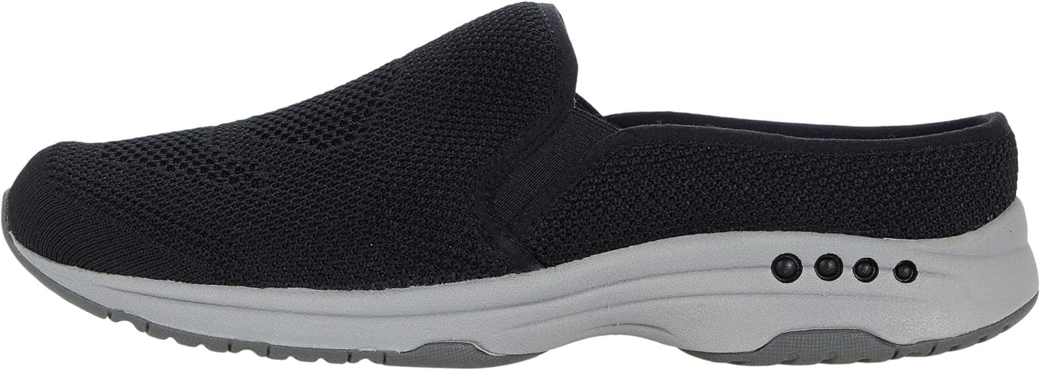 Amazon.com | Easy Spirit Women's Takeknit 2 Clog | Mules & Clogs