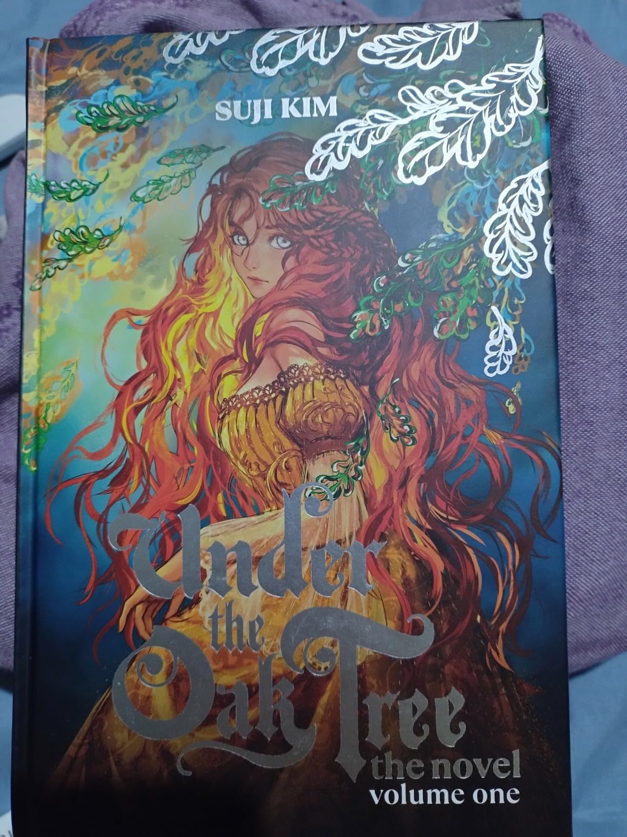 Under the Oak Tree: Volume 1 (The Novel) : Kim, Suji: Amazon.com.mx: Libros