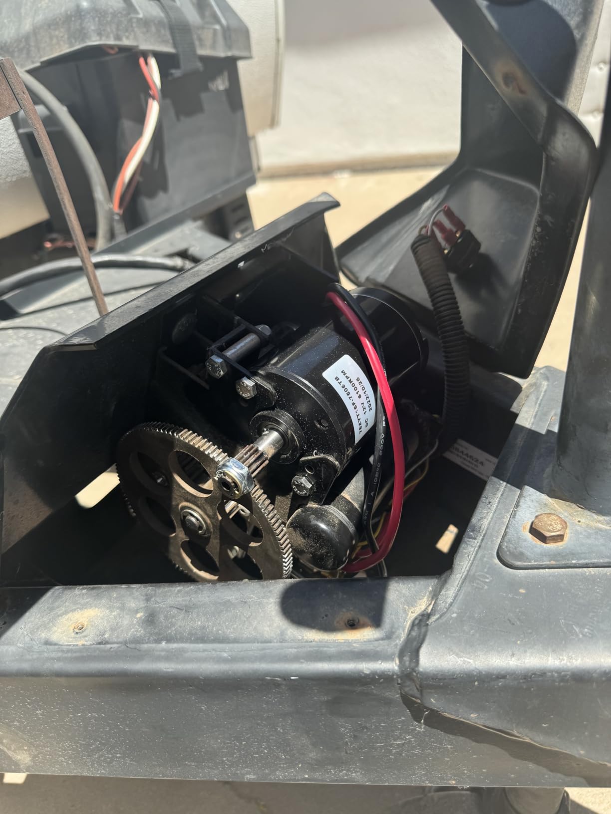 Amazon.com: Carefree R001749 Replacement Motor Assembly for Pop Up ...