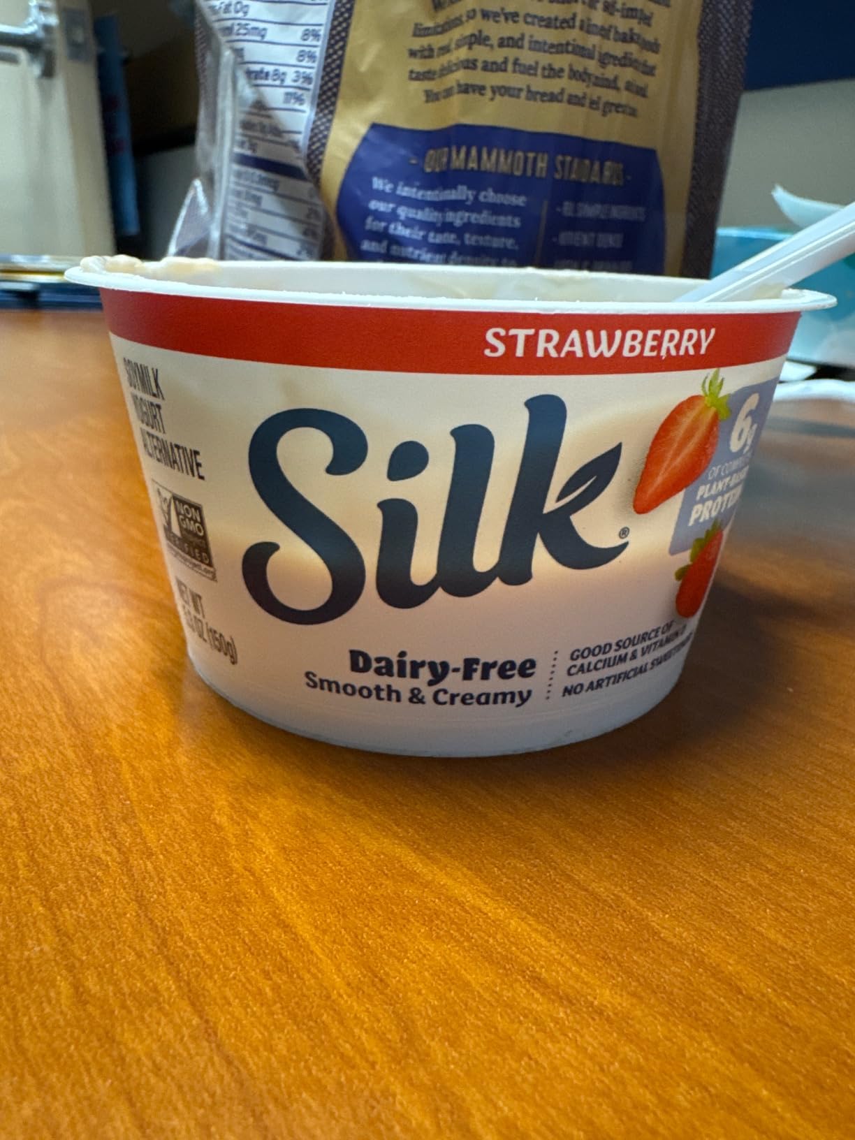 Amazon.com: Silk Soy Milk Dairy-Free Yogurt Alternative, Strawberry ...