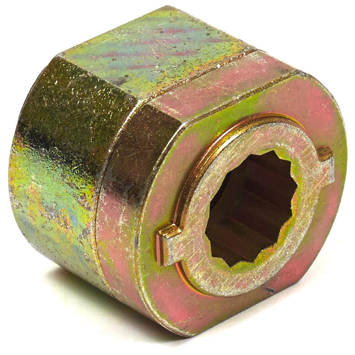 Amazon.com : Briggs and Stratton 1713613SM Hub, Pulley : Patio, Lawn ...