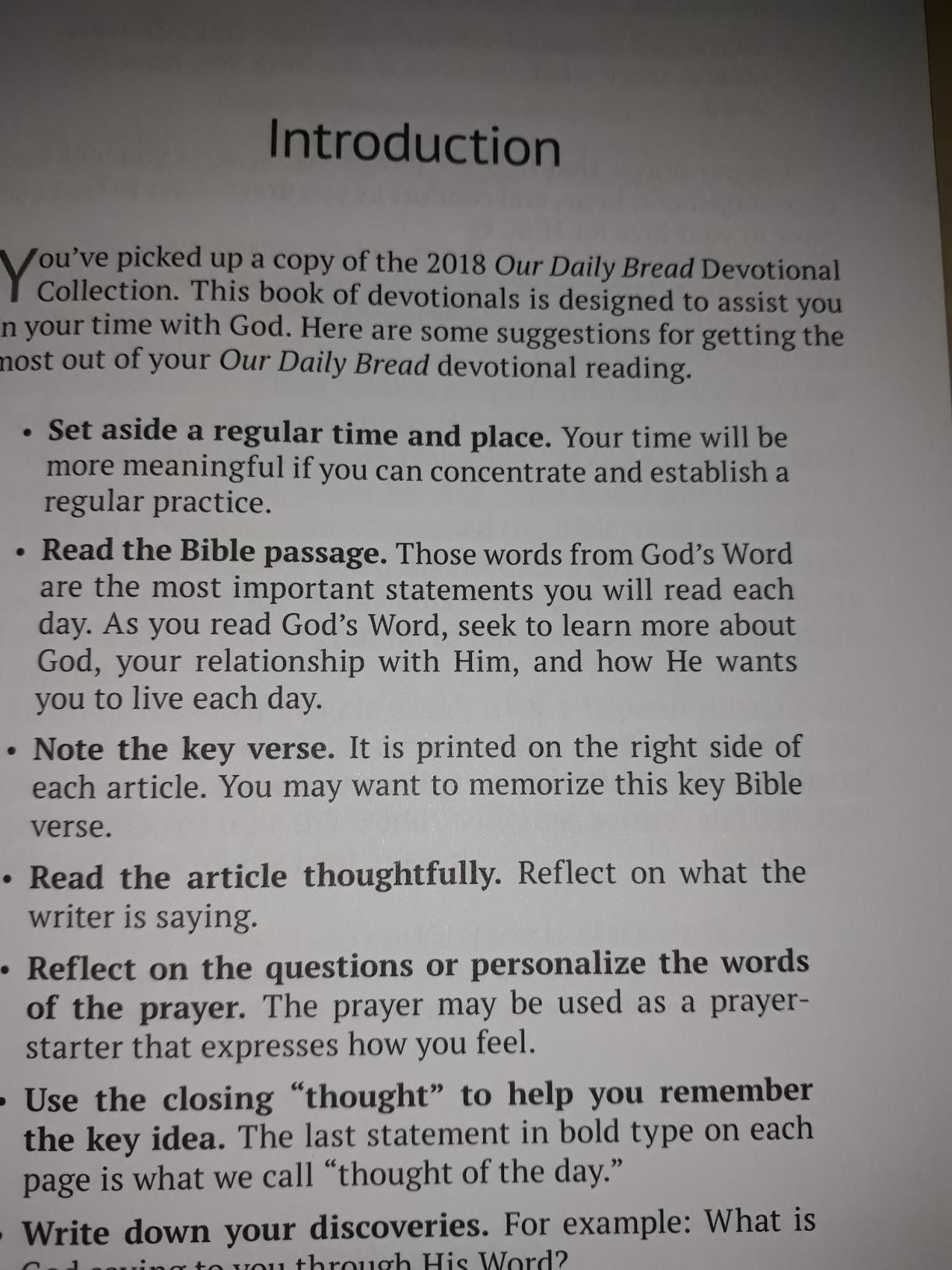 Our Daily Bread Devotional Collection: Spring Green Edition: Amazon.co ...