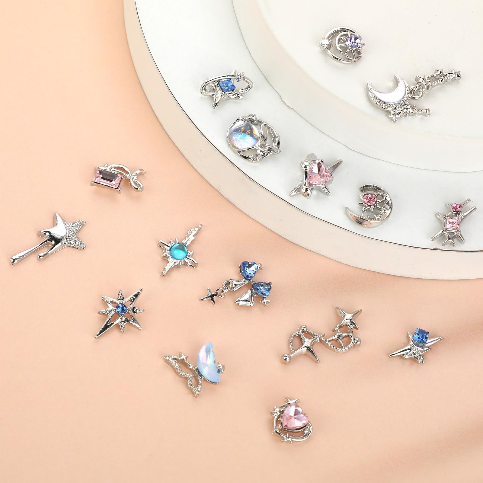 Amazon.com: Dimeho 16 Pcs Moon Star Crystal Nail Art Charms 3D Nail ...
