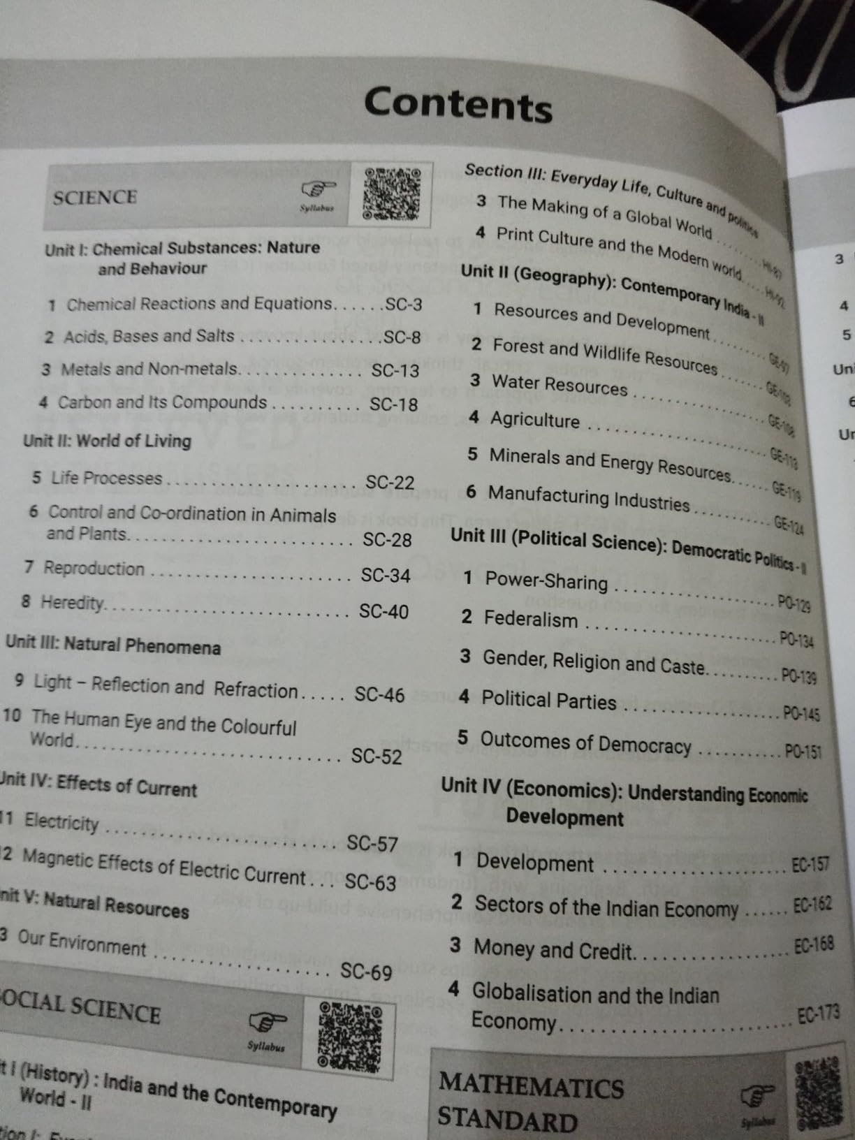 Oswaal CBSE Competency Focused Questions (with MCQs & Case/Source Based ...