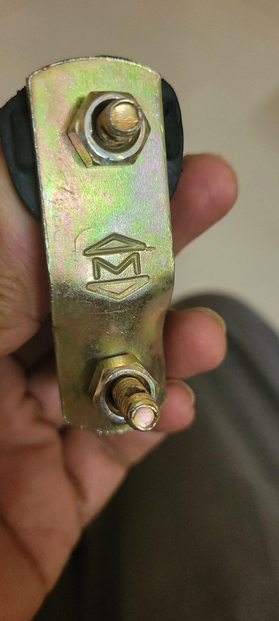 Nechu Heavy Duty Steel & Rubber Fan to Ceiling Hook Attachment Clamp ...