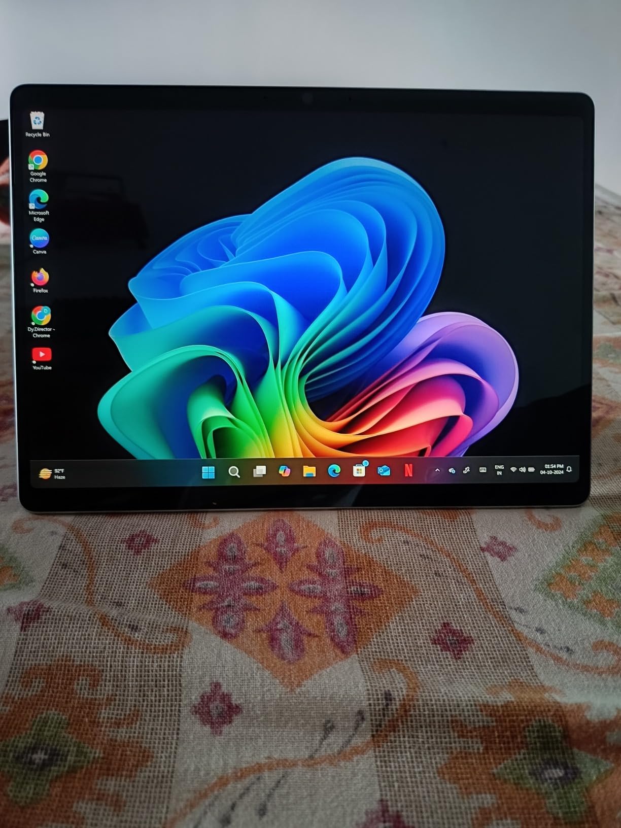 Microsoft New Surface Pro (11Th Edition) - Windows 11 Home Copilot + Pc ...