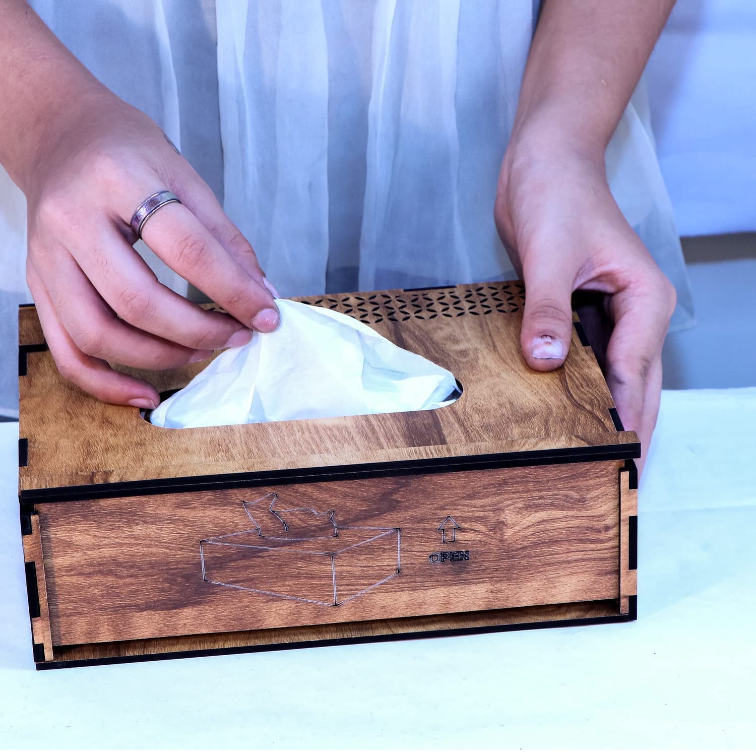 Buy GOLKIPAR Handicraft Tissue Box Holder with Tissue Paper | Designer ...