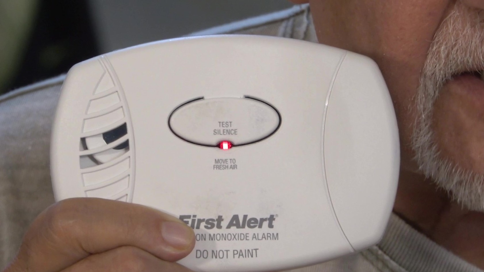 Watch First Alert CO605 Plug-In Carbon Monoxide Detector on Amazon Live