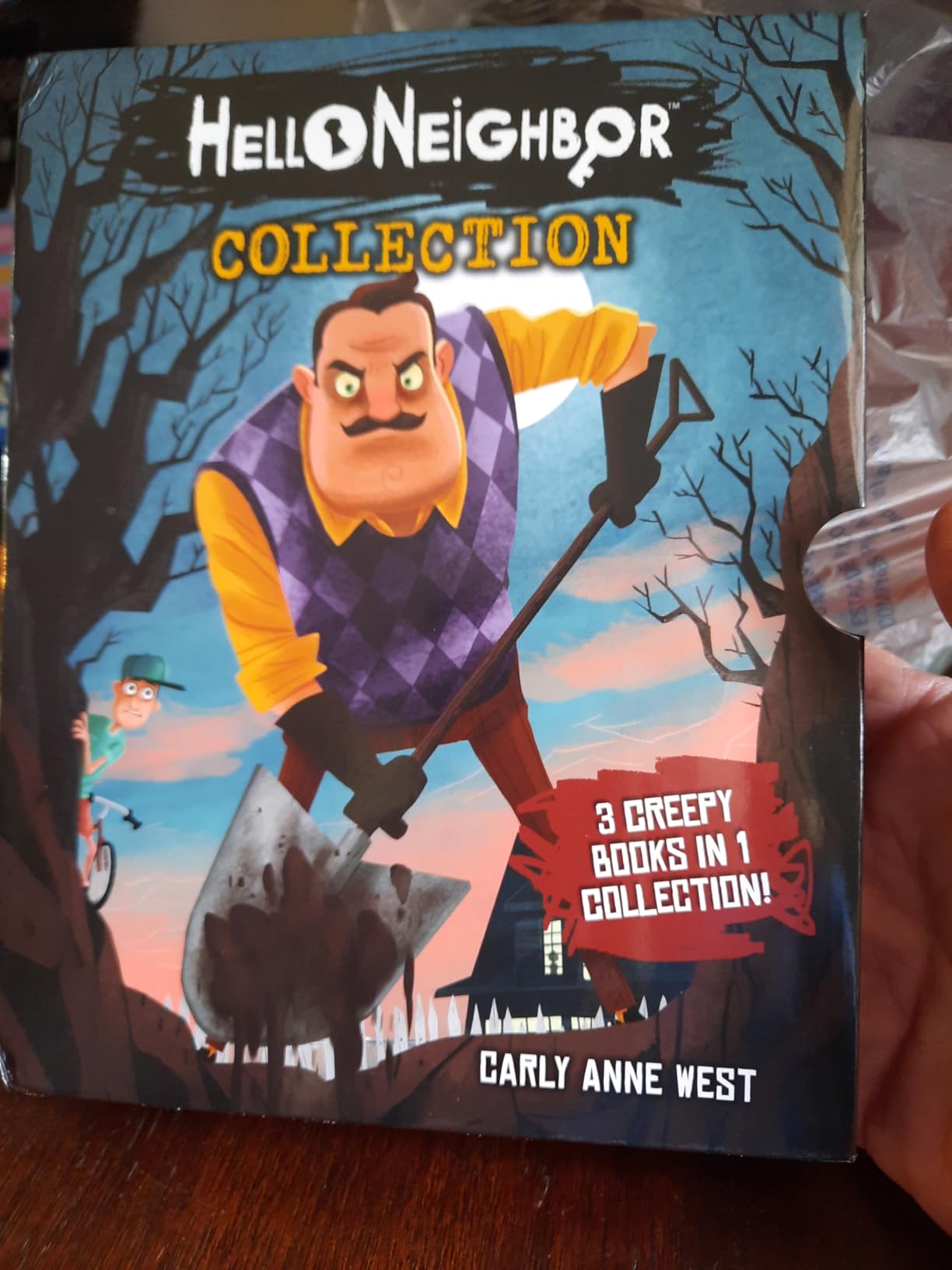 Hello Neighbor Collection: West, Carly Anne, Heitz, Tim: 9781338600858 ...