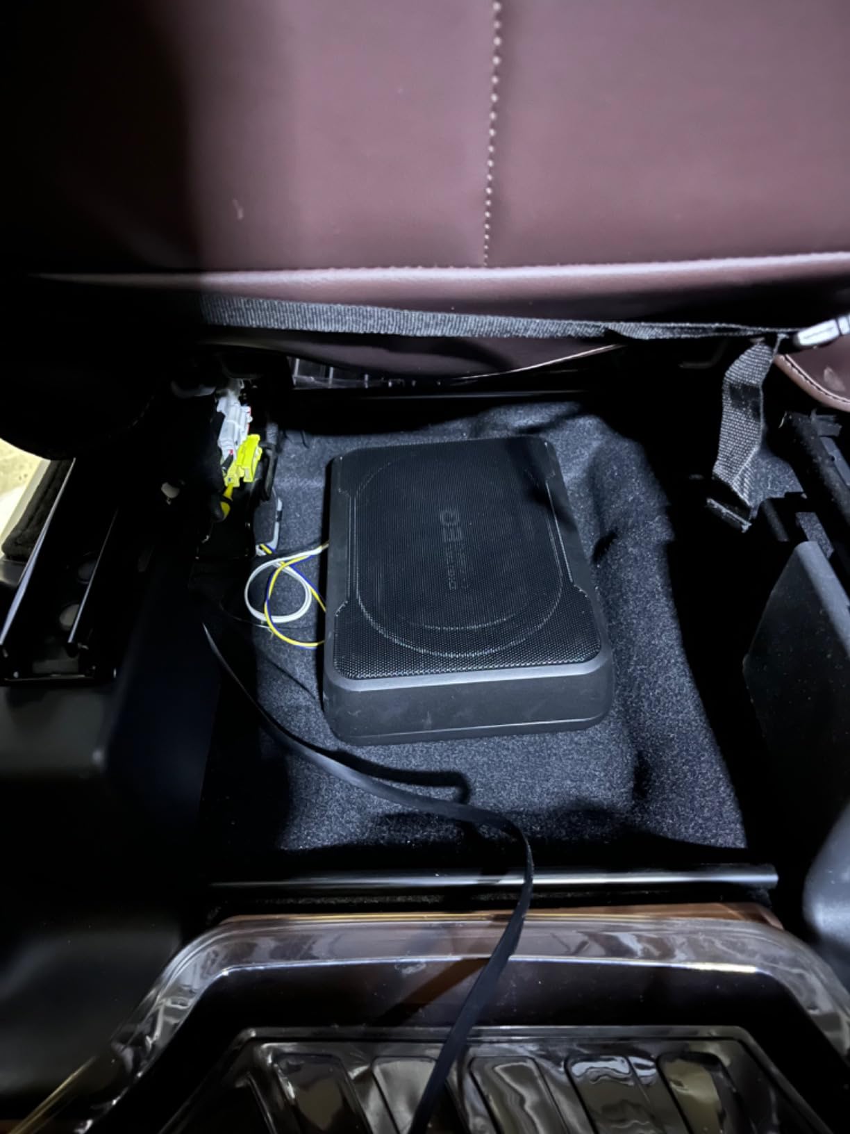 Amazon | エンディー(Endy) ENDY 電源取出しコネクター 日産車用 20ピン EPP-024N | オーディオパーツ | 車＆バイク