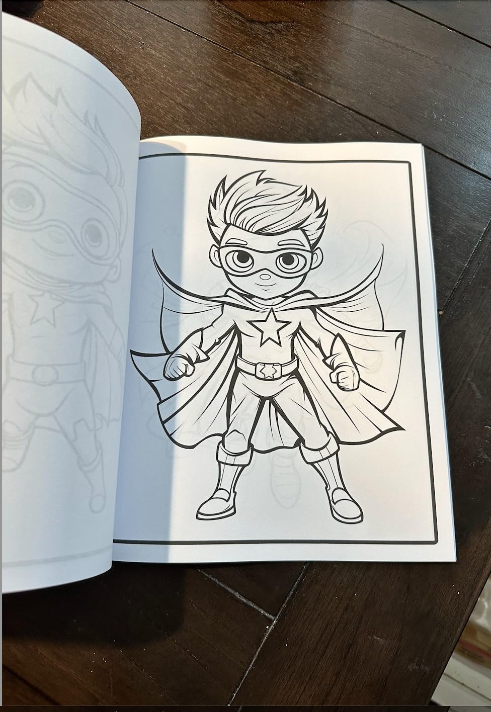 Amazon.com: Superhero Kids - Coloring Book for ages 3-8: 25 different ...