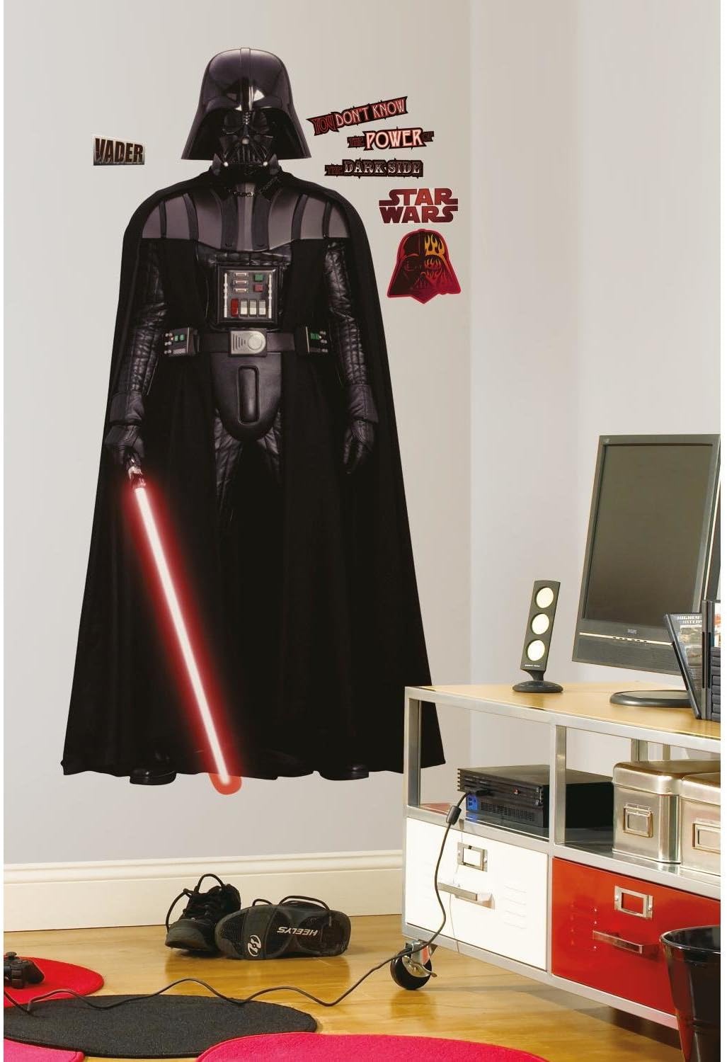 Amazon.com: Star Wars Party Decorations Set - 14 Pc Bundle with ...