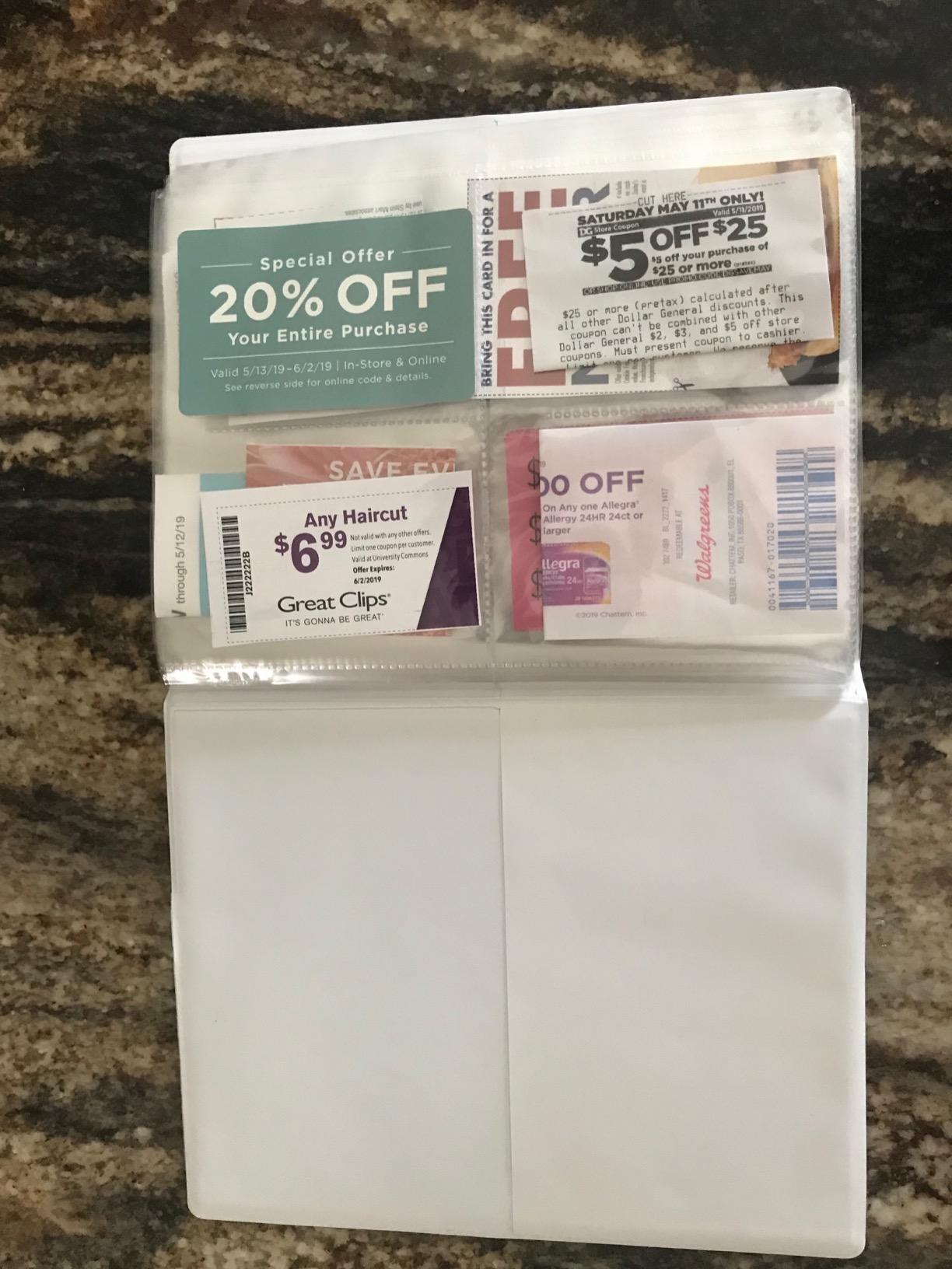 Amazon.com: Ultra Pro - 4-Pocket Coupon Organizer Portfolio - Chevron ...