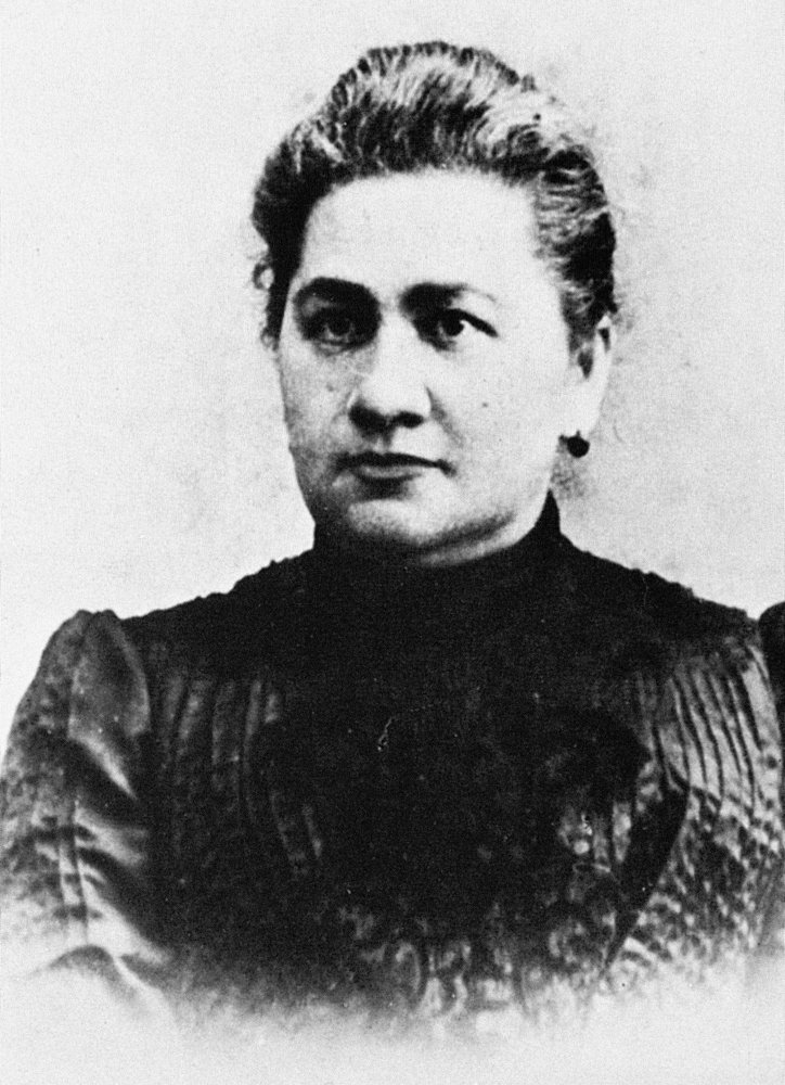 Albert Einsteins Mom