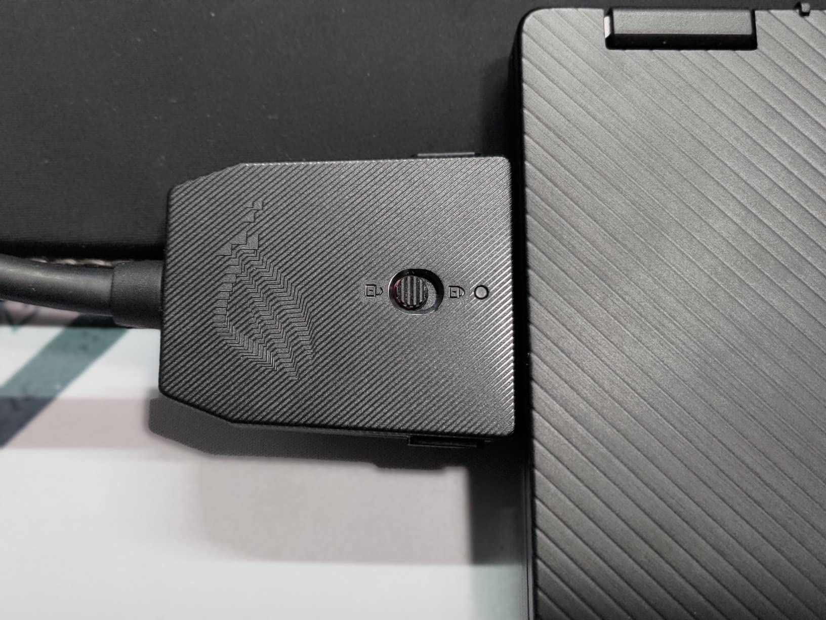 Amazon.co.jp: ASUS ROG XG Mobile GC31 ブラック 【日本正規代理店品】GC31S-026 : パソコン・周辺機器