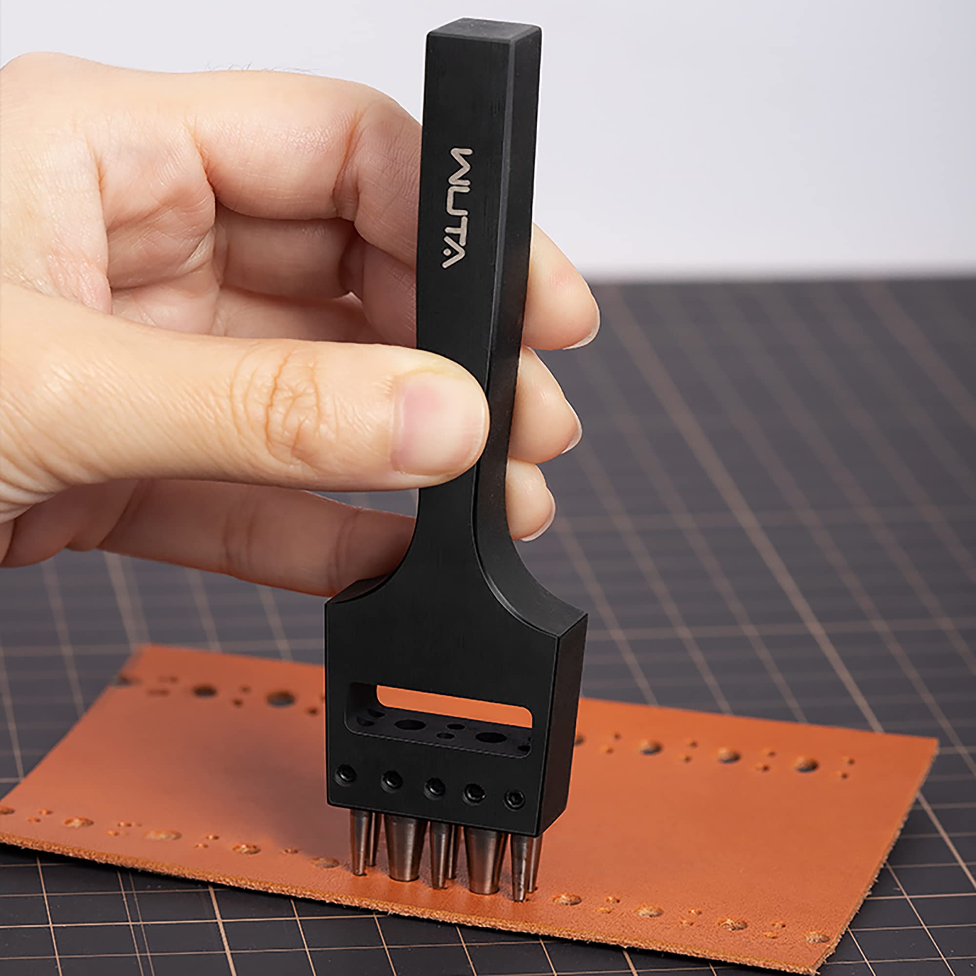 Snapklik.com : Brogue Style Leather Hole Punches 3 Holes Puncher DIY ...