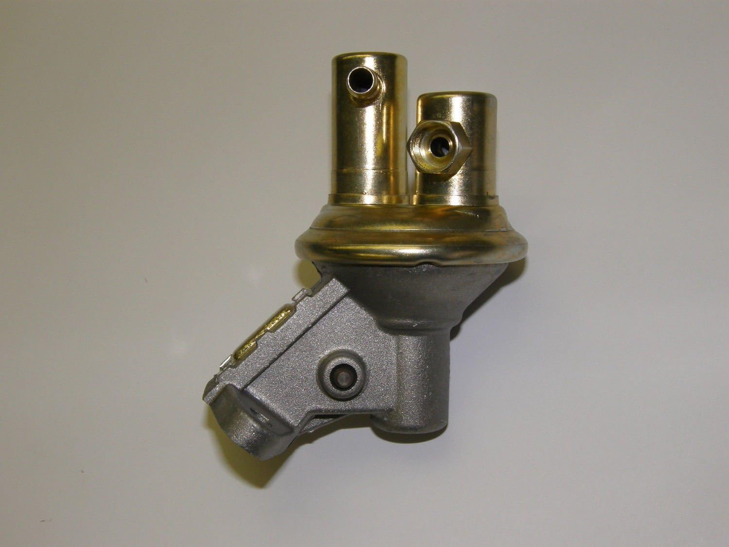 Amazon.com: Pierce 42072 New Mechanical Fuel Pump : Automotive