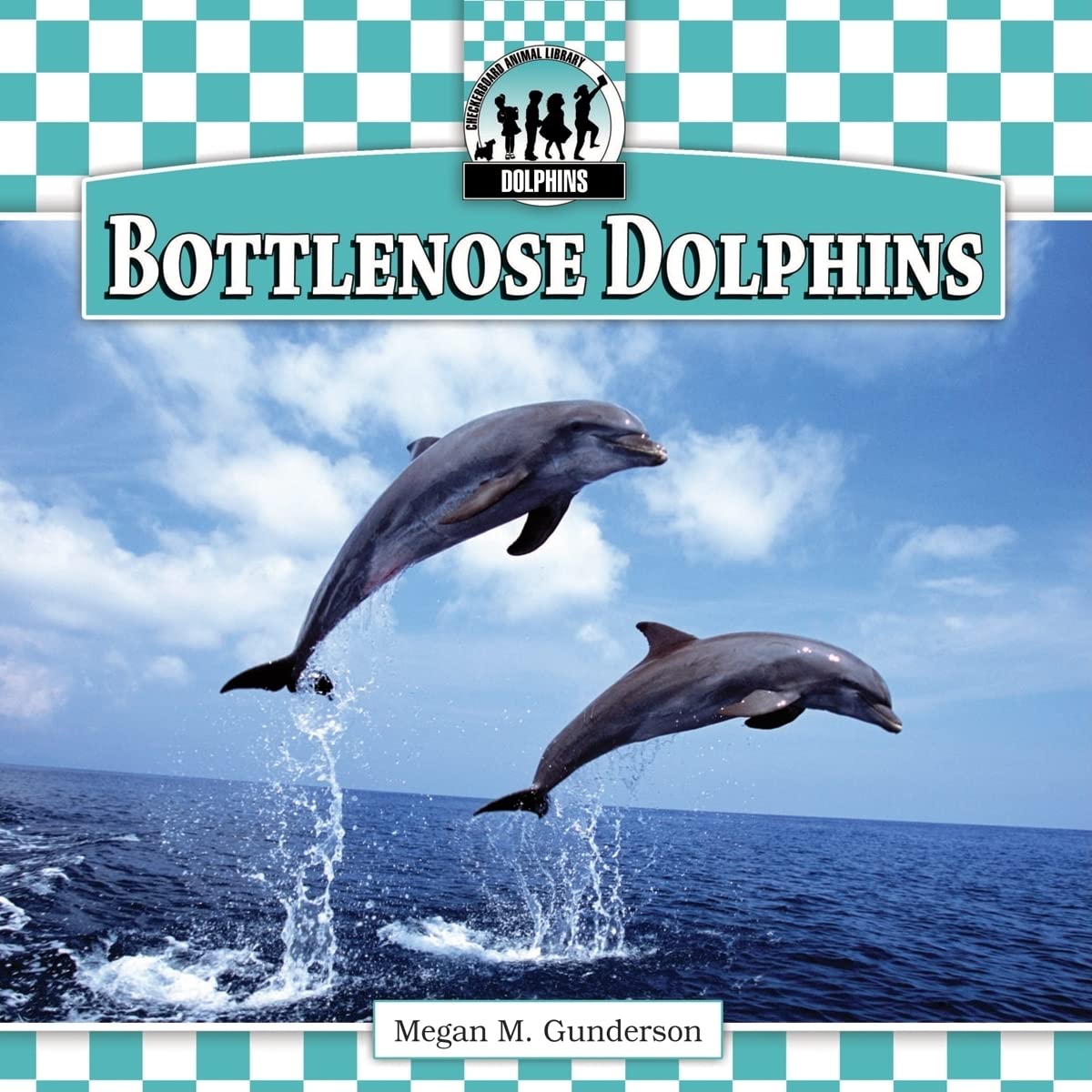 Bottlenose Dolphins: Gunderson, Megan M.: 9781616134112: Amazon.com: Books