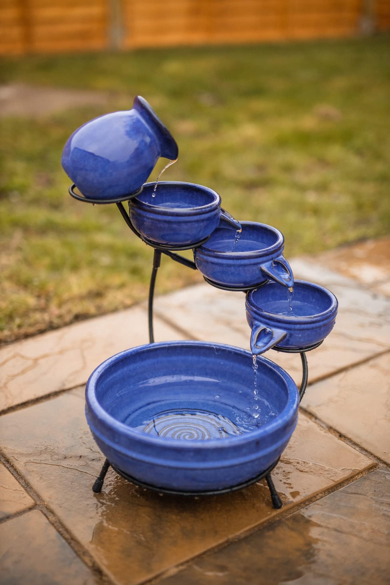 Smart Garden Ceramic Frog Water Fountain : Amazon.co.uk: Garden
