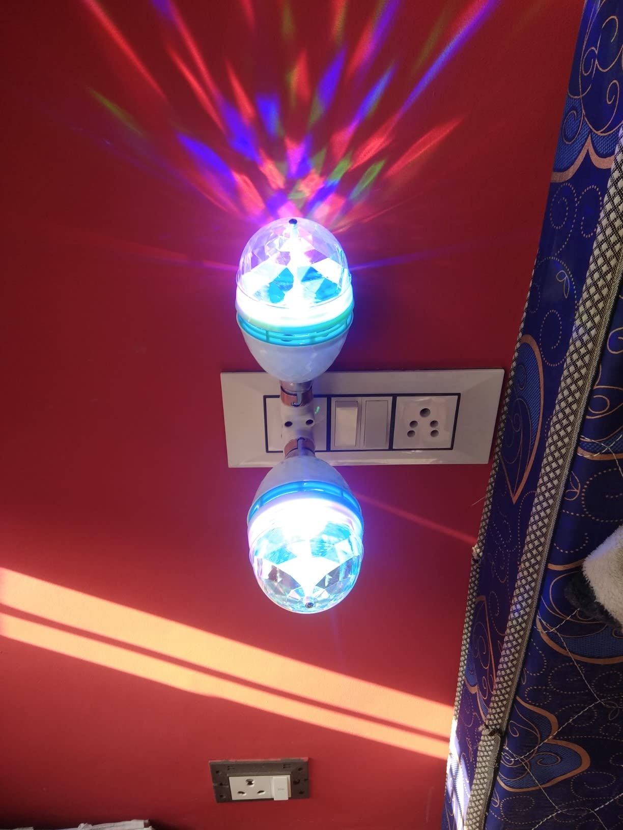 XenderCage 4 pin Socket Parallel Adapter Holder with Bulb Holder and ...