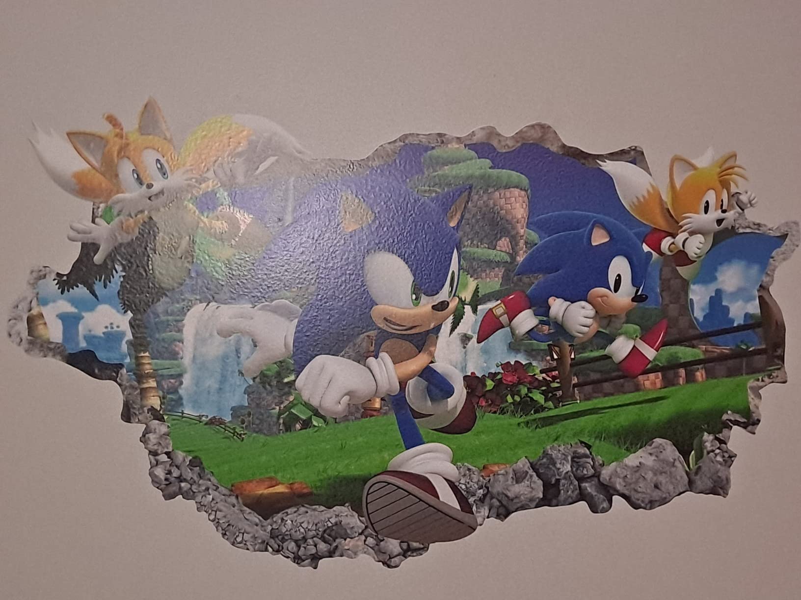 Amazon.com: Sonic Wall Decal Art Decor 3D The Hedgehog Smashed Sticker ...
