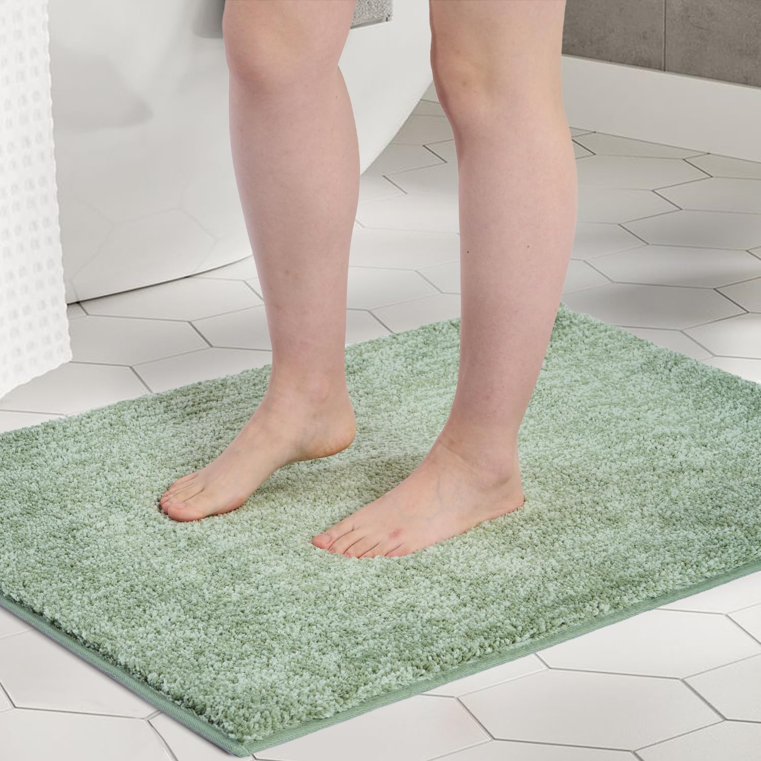 Amazon.com: CozeCube Chenille Bath mats for Bathroom Non Slip, Soft ...
