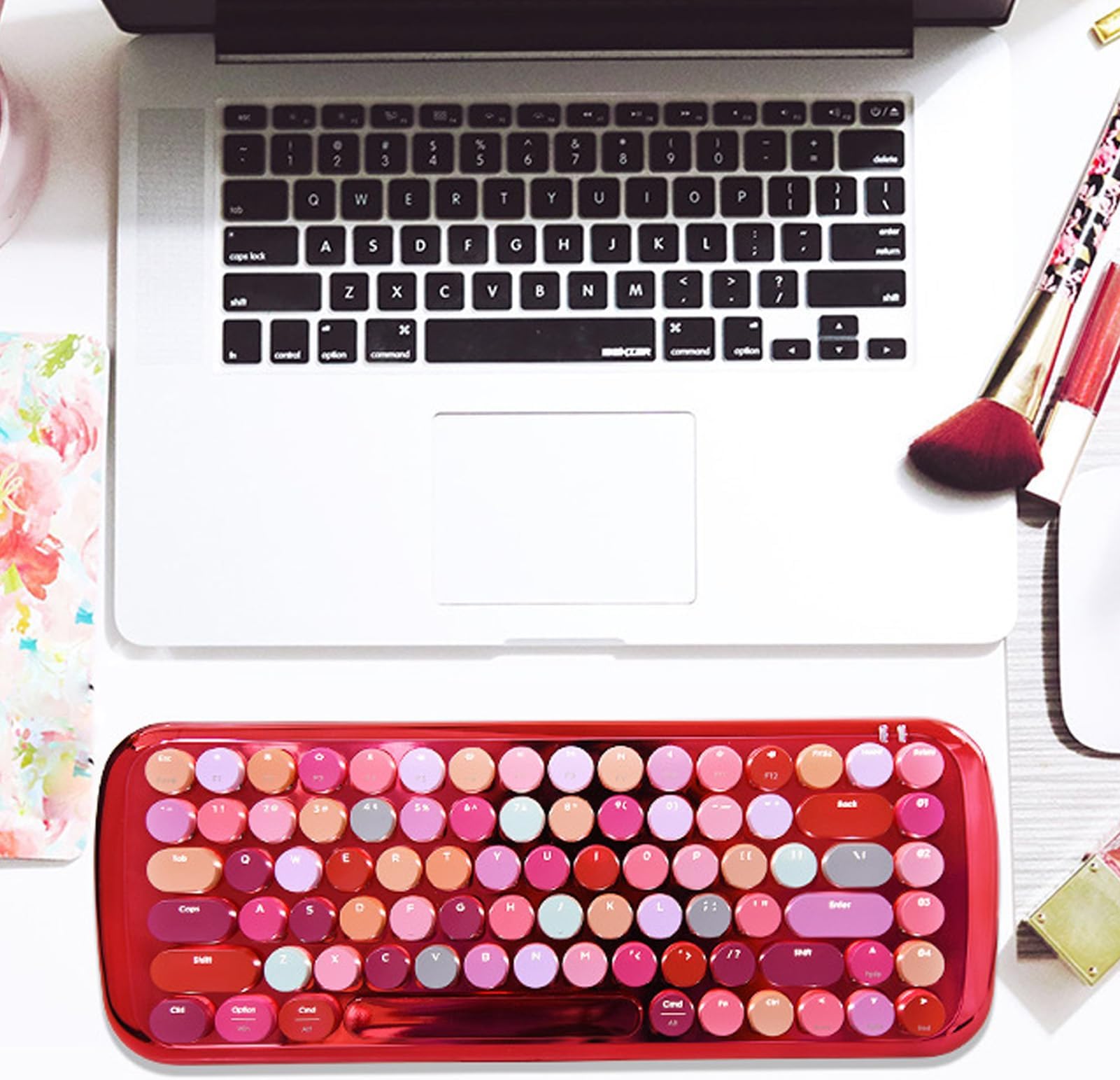 Amazon.com: Mechanical Keyboard 84 Keys , RGB Backlit Retro Round Keys ...