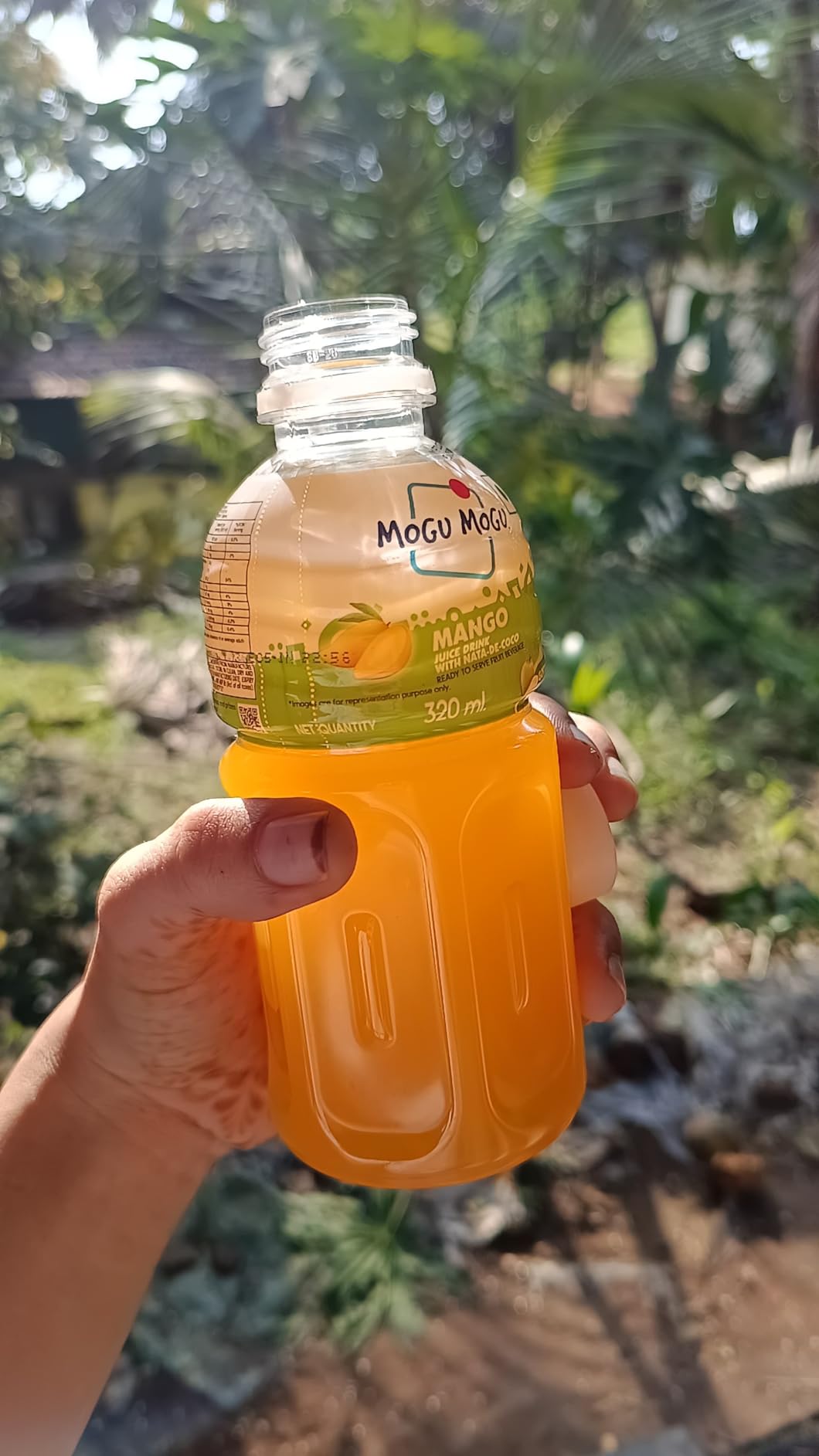 Mogu Mogu Multi Flavour Mix Fruit Juice with 25% NATA De Coco 320ml ...