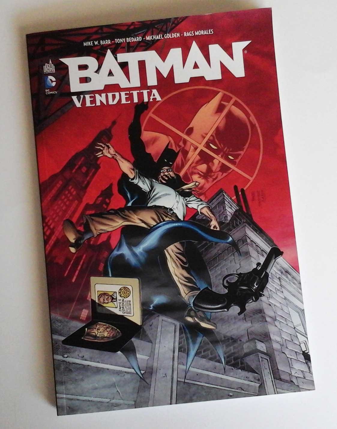 Amazon.com: Batman : Vendetta : 48h BD 2015: 9782365777643: Books