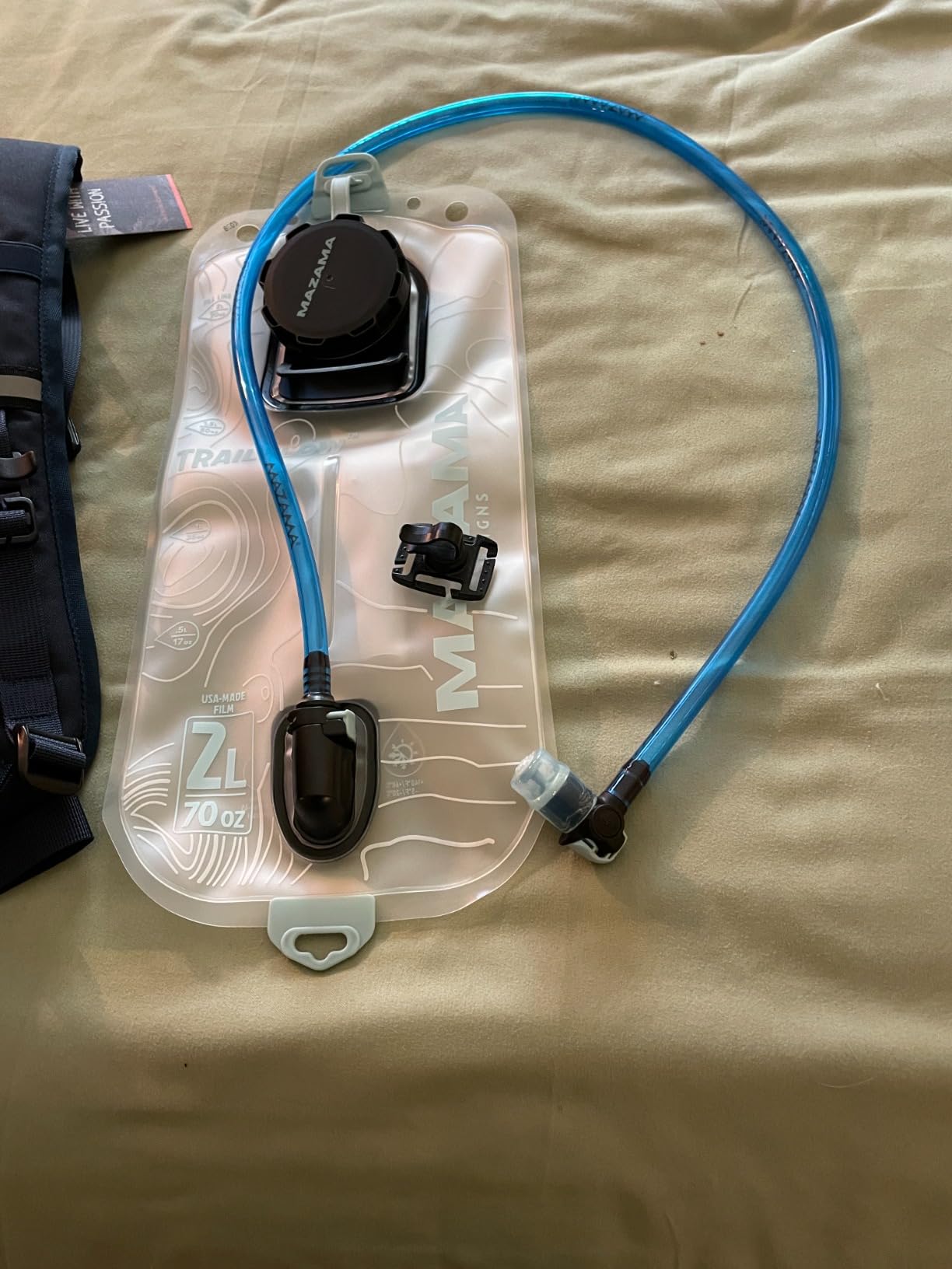Amazon.com : The Trailflow 63 Hydration Bladder. Leakproof, Easy to ...