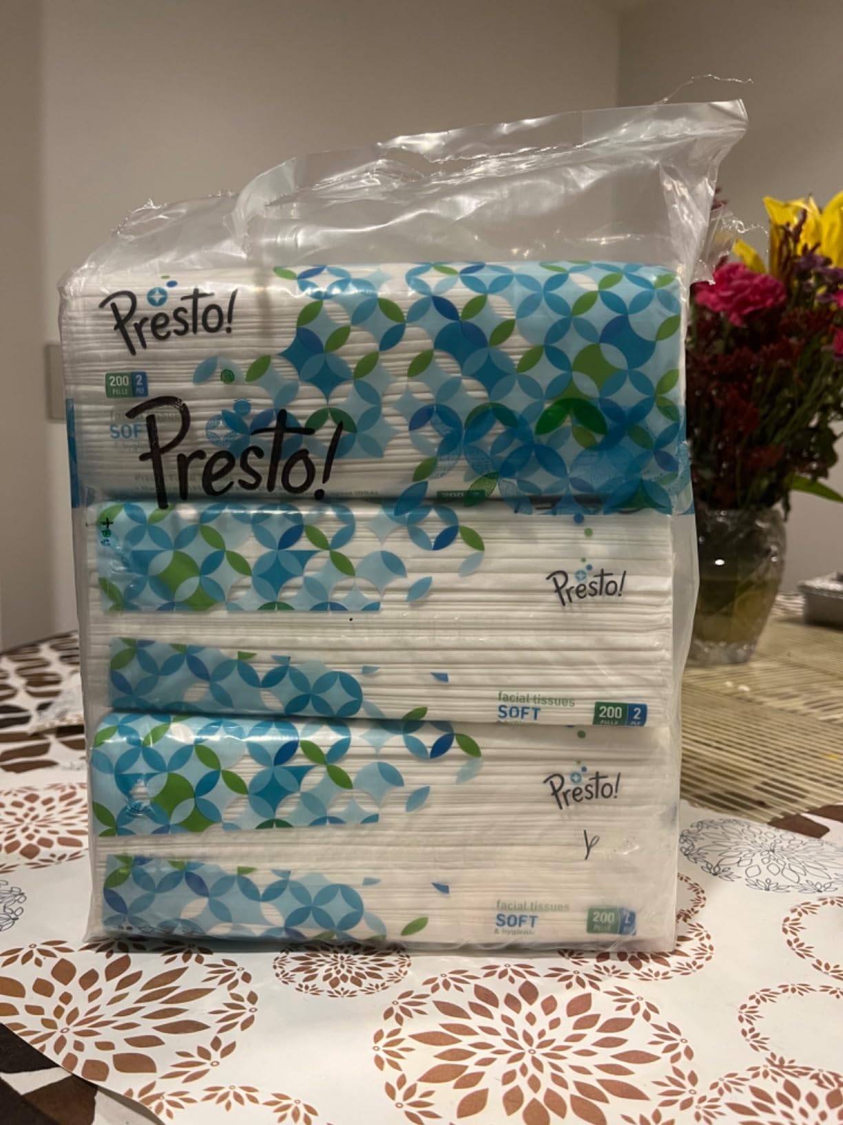 Amazon Brand - Presto! 2 Ply Facial Tissue Box | 600 Pulls | 200 Pulls ...